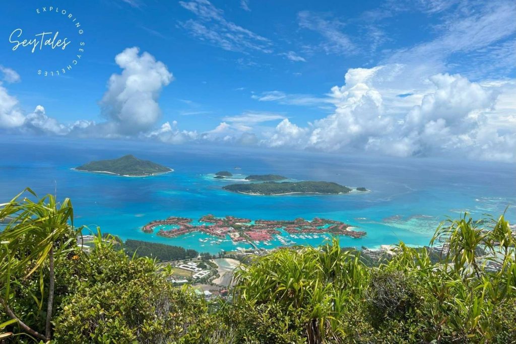 Exploring The Copolia Trail on Mahé (Seychelles) - seytales.com